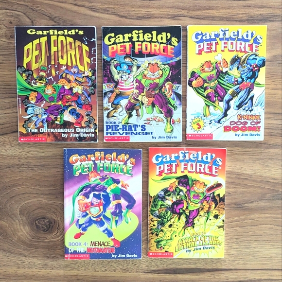 Scholastic | Other | Garfields Pet Force 5 Complete Series | Poshmark